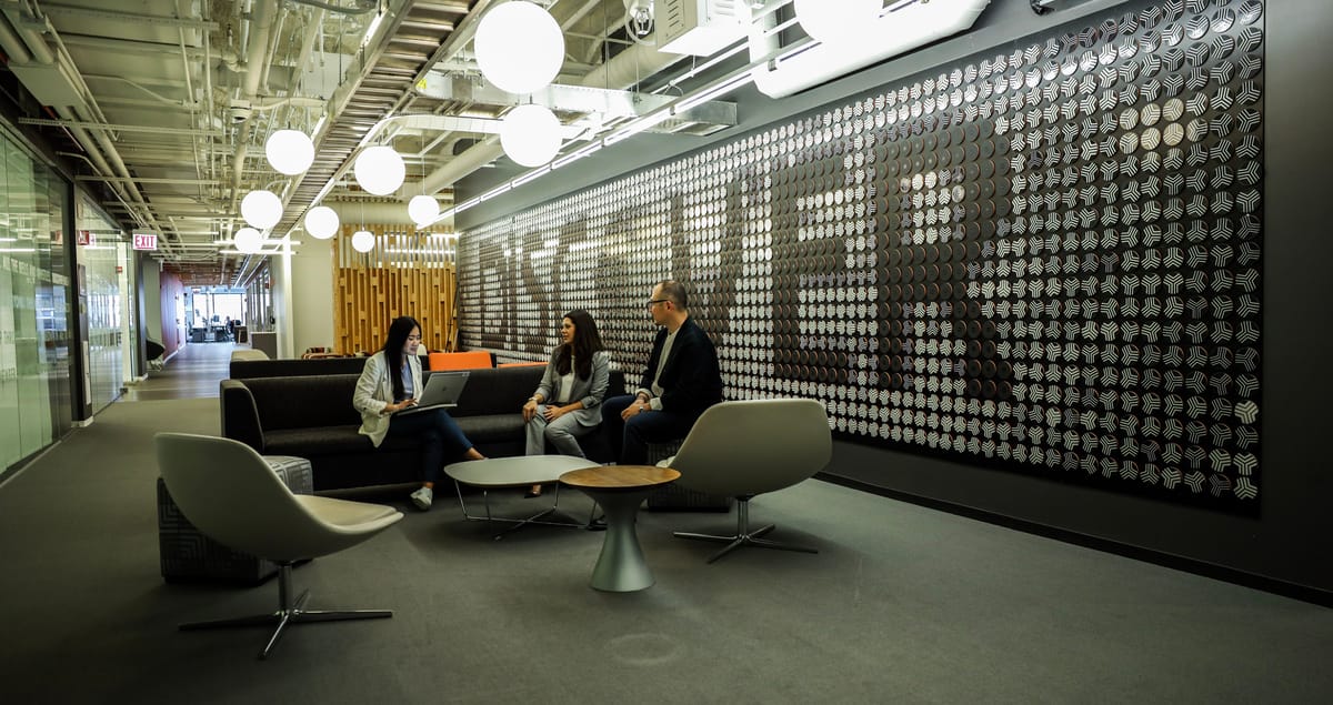 How Data Scientists Can Successfully Make the Jump to Management ...