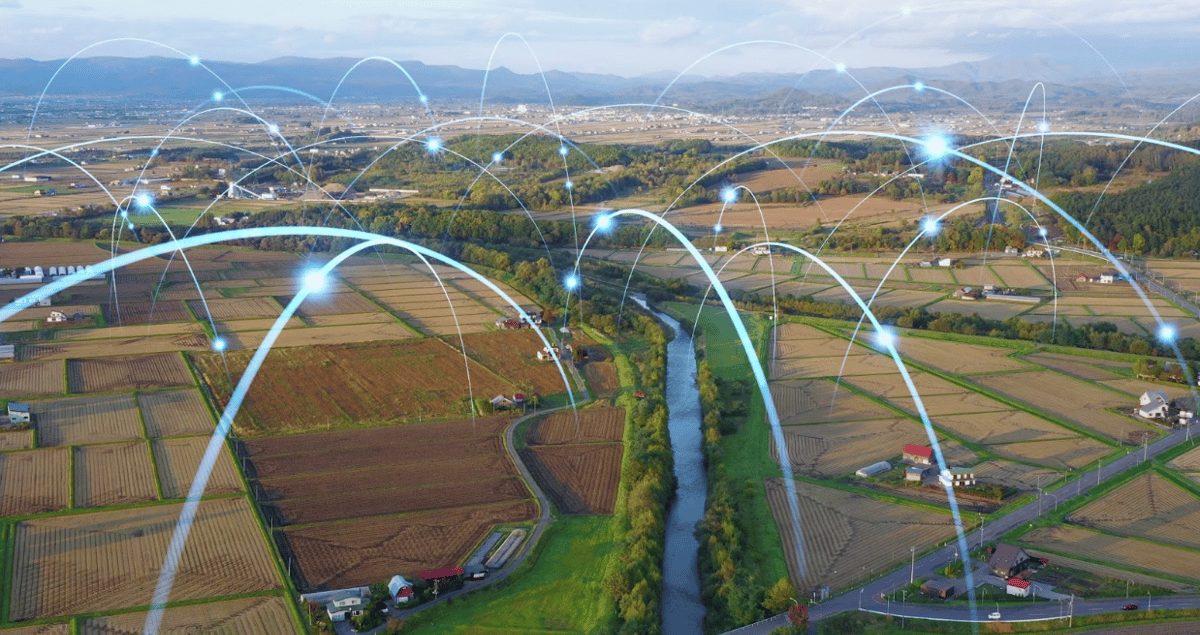 John Deere's Leap into 5G: Revolutionizing Manufacturing Through ...