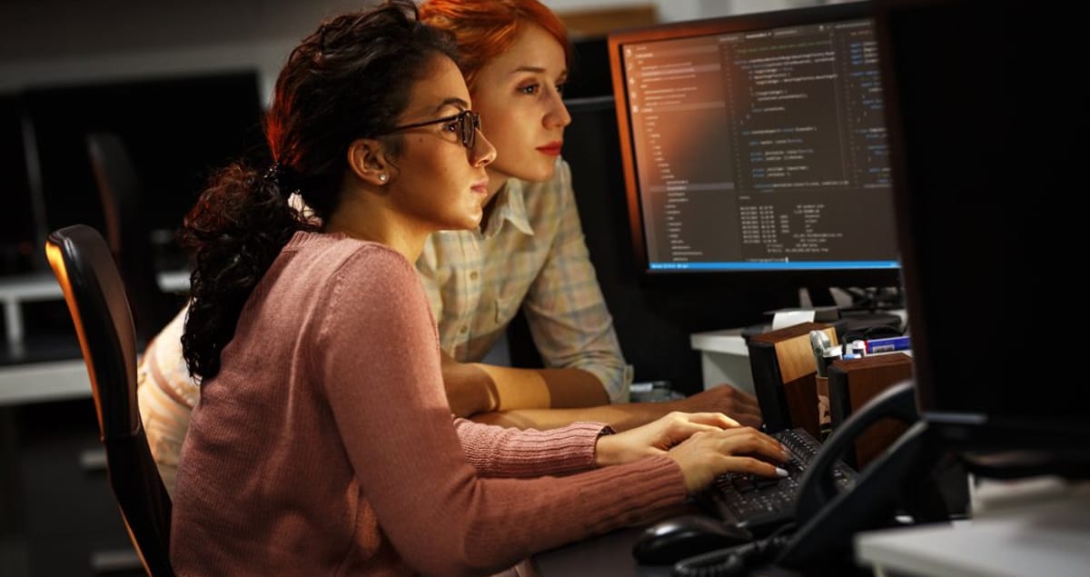 iOS Developer: Job Description, Duties & Salary | site