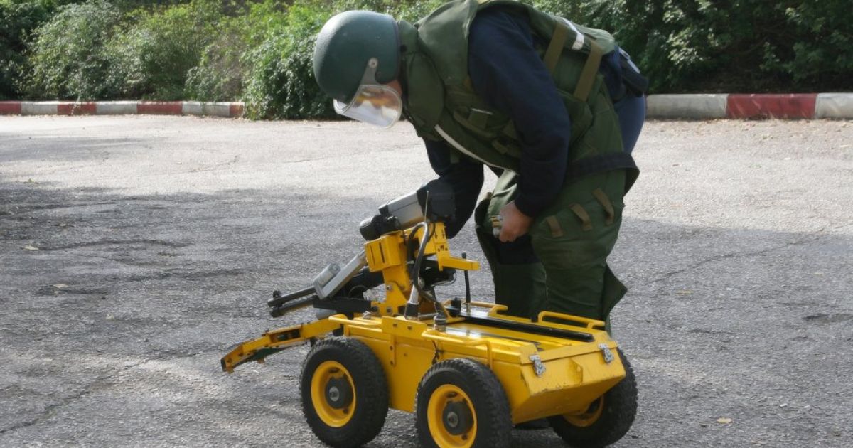 Police Robots: What They Are & How They're Used | Built In